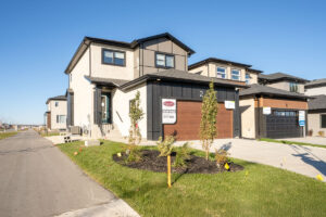 2 Ken Butchart Crescent - Kensington Homes