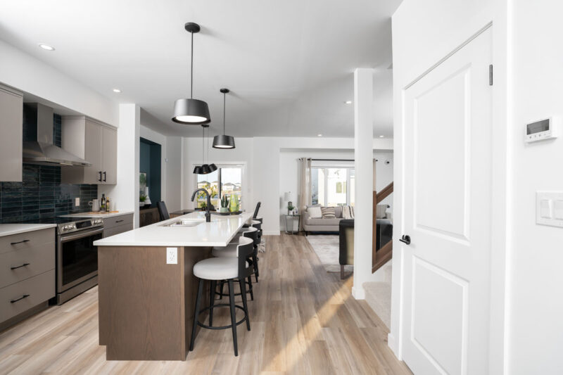 2 Ken Butchart Crescent - Kensington Homes